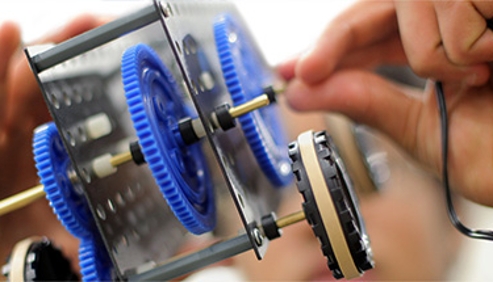 SAE International | Advancing mobility knowledge and solutions